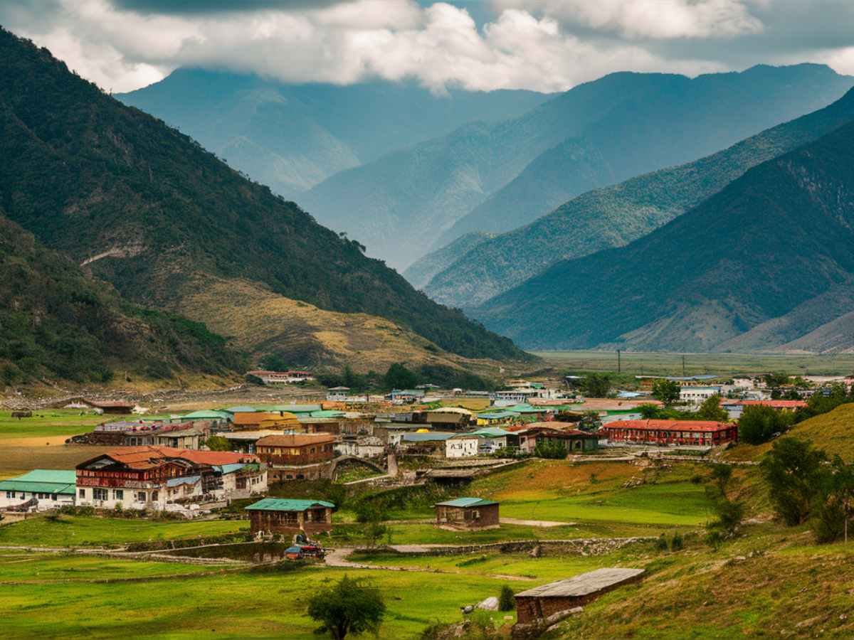 12 Best Small Towns in India - Anukriti Design Studio